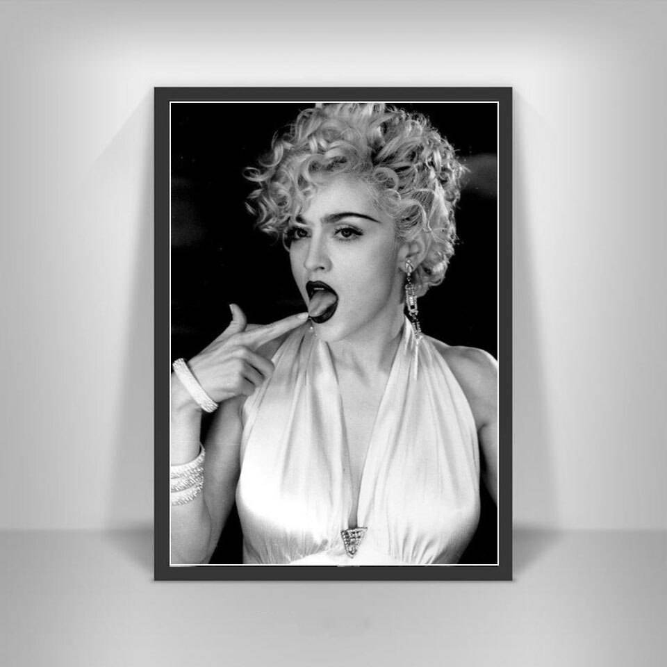 Plakat Madonna - La Isla Bonita | Decorateo.pl Plakat Madonna - La Isla Bonita | Decorateo.pl
