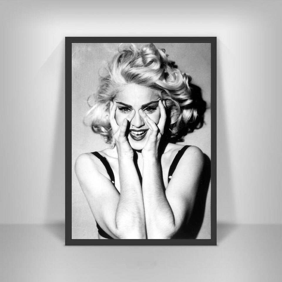 Plakat Madonna - La Isla Bonita | Decorateo.pl Plakat Madonna - La Isla Bonita | Decorateo.pl